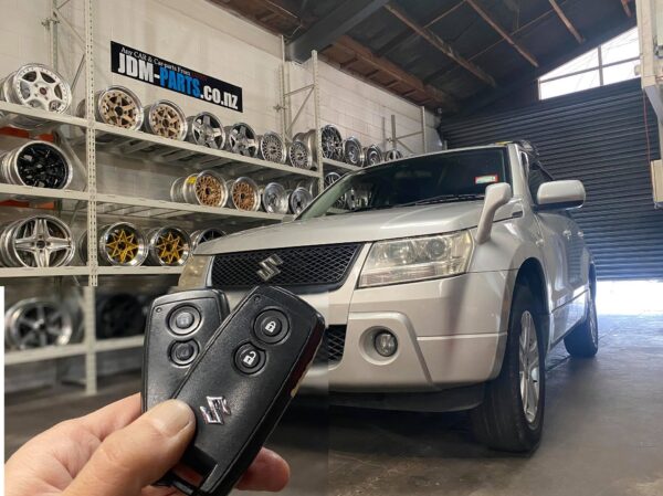 Suzuki Escudo Vitara Smate Remote Key Coding Replacemet programming ...