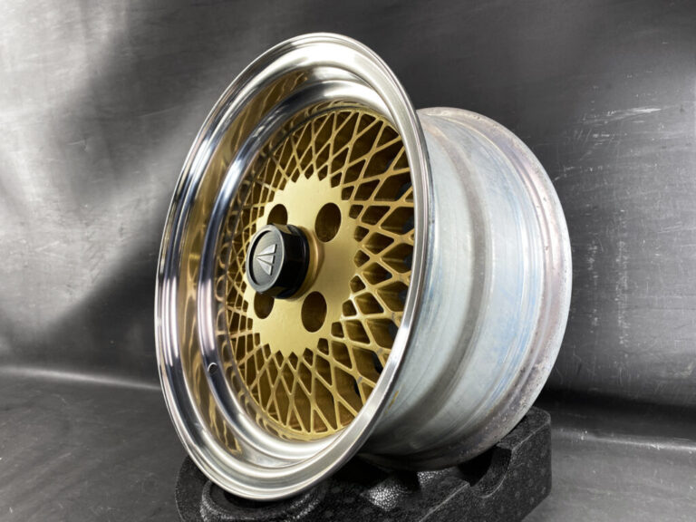 ENKEI MESH ENKEI92 Original With Center Caps 14×6.5j +10 4×114.3 CB:73 ...