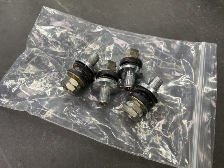 ENKEI MESH ENKEI92 Original With Center Caps 14×6.5j +10 4×114.3 CB:73 ...