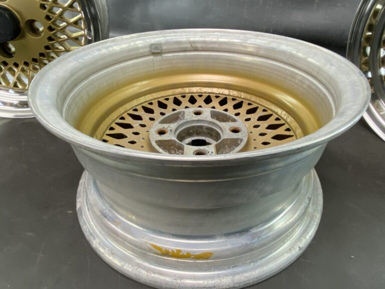 ENKEI MESH ENKEI92 Original With Center Caps 14×6.5j +10 4×114.3 CB:73 ...