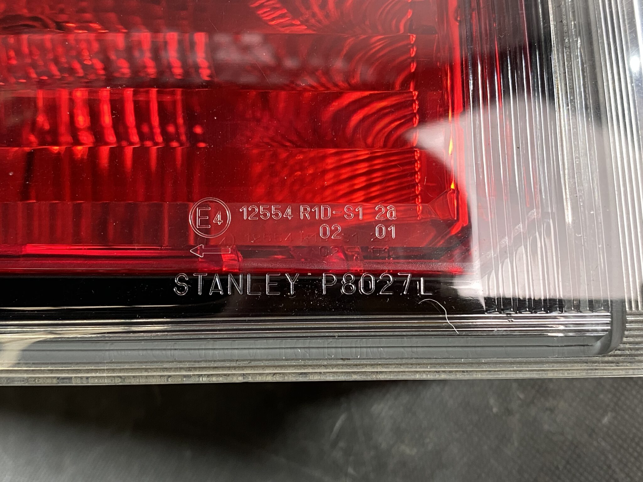 HONDA STEPWAGON RG RG1 RG2 RG3 RG4 Genuine Taillight / STANLEY P8027 L / Left Side x1 » JDM-PARTS NZ