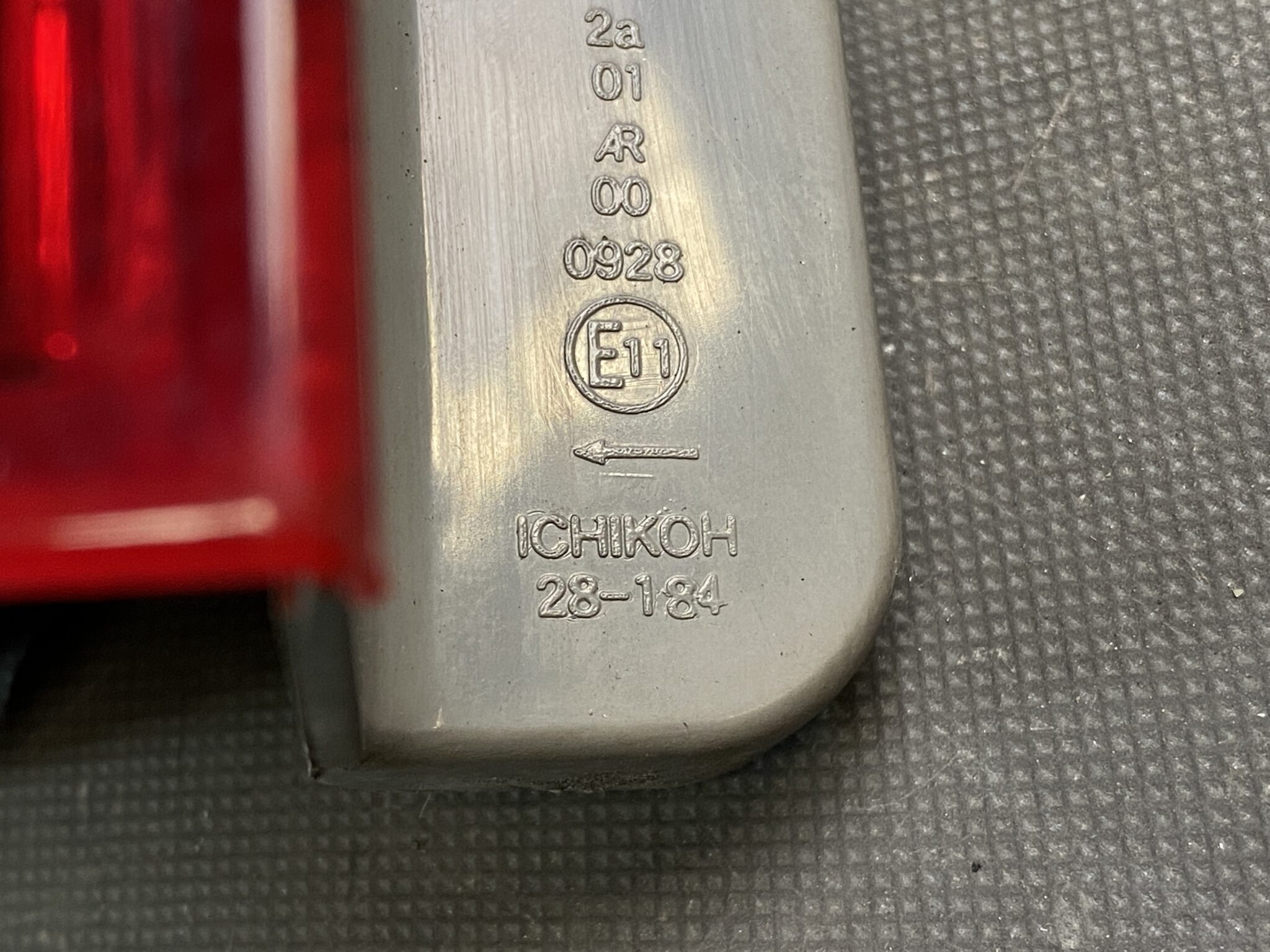 TOYOTA NOAH VOXY AZR60 AZR65 Taillight 28-184 Left Side x1 » JDM-PARTS NZ