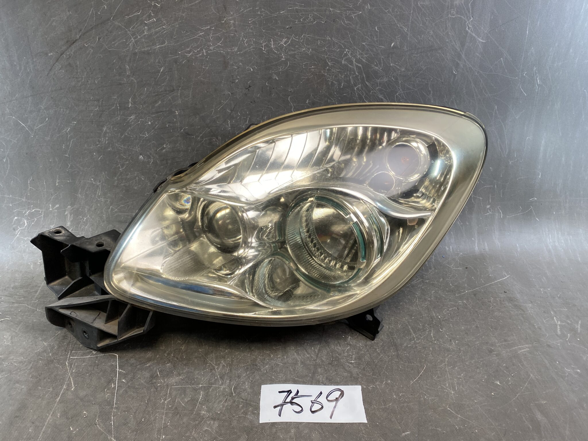 MAZDA VERISA DC5W HID Headlight P4514 Left Side x1 » NZ$104.95 » JDM ...