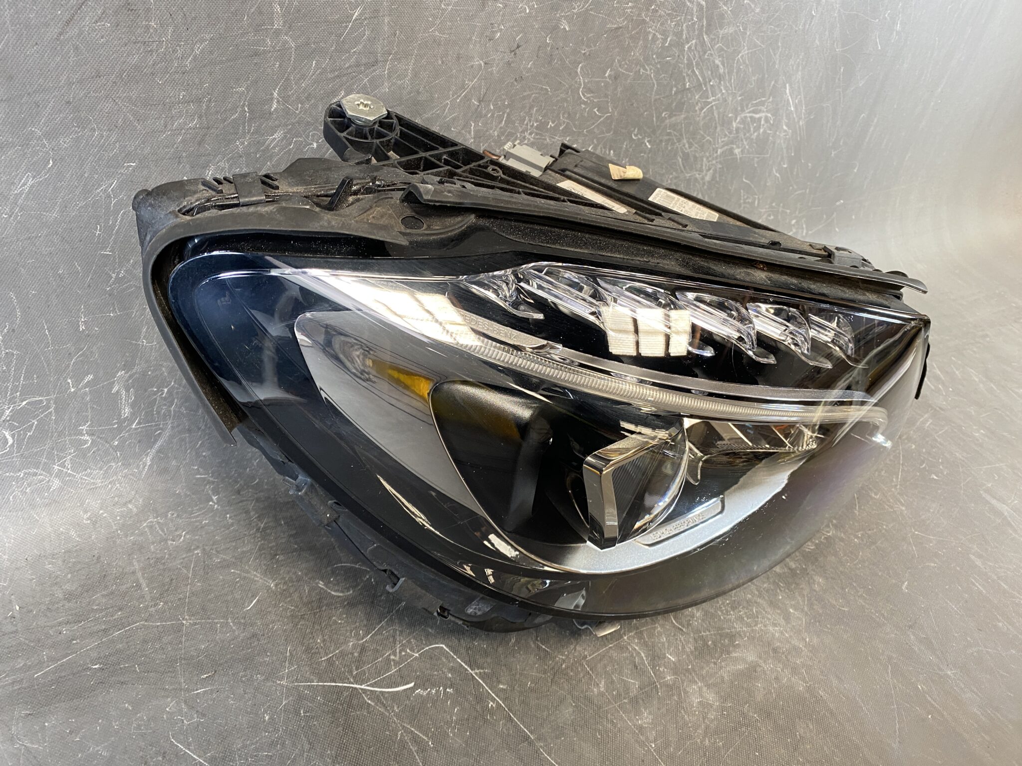 MERCEDES BENZ C Class W205 C205 LED Headlight A2058201461 Right Side x1 ...