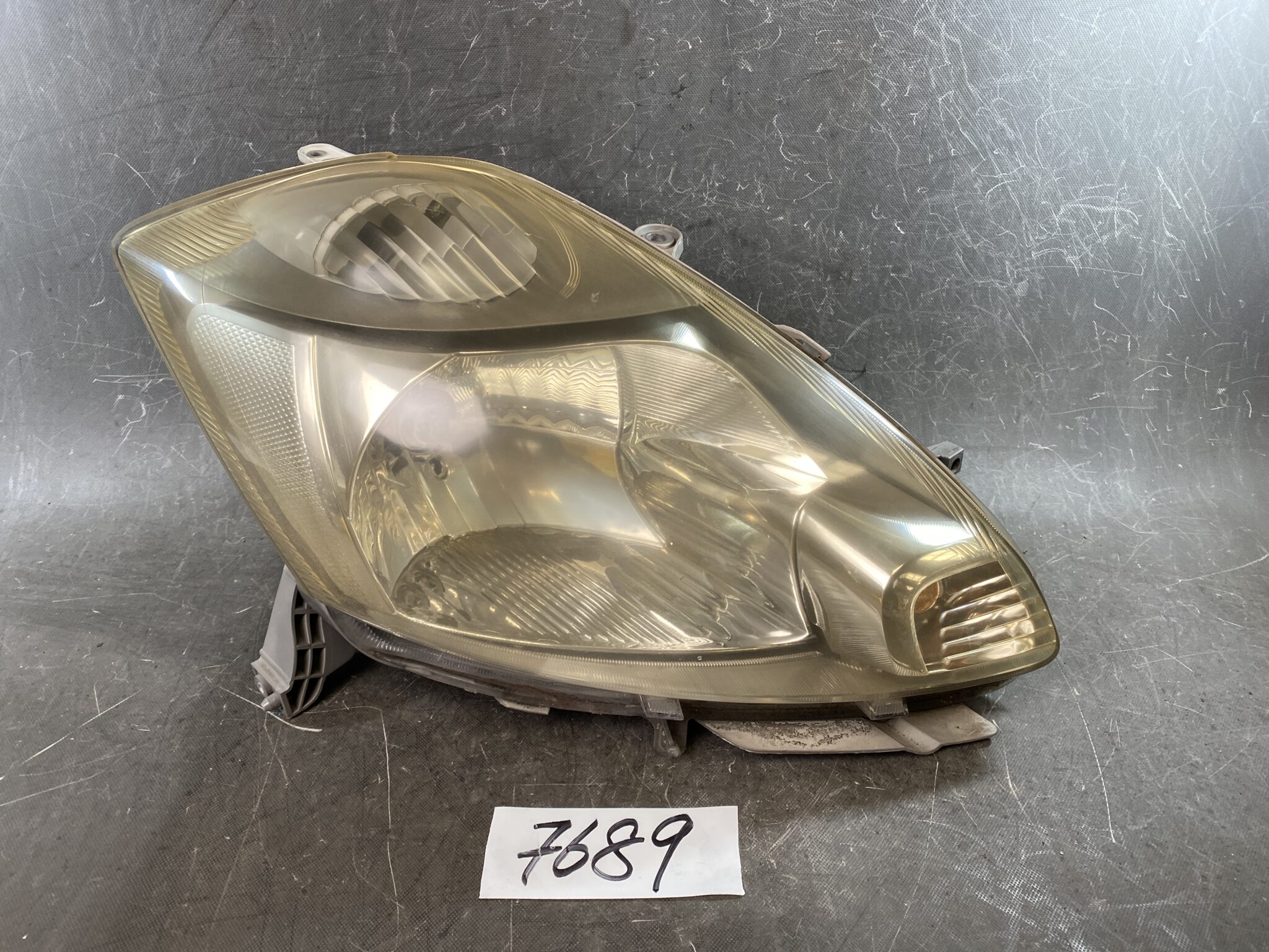 TOYOTA PASSO BOON KGC10 KGC15 Headlight 100-51762 Right Side x1 » JDM ...