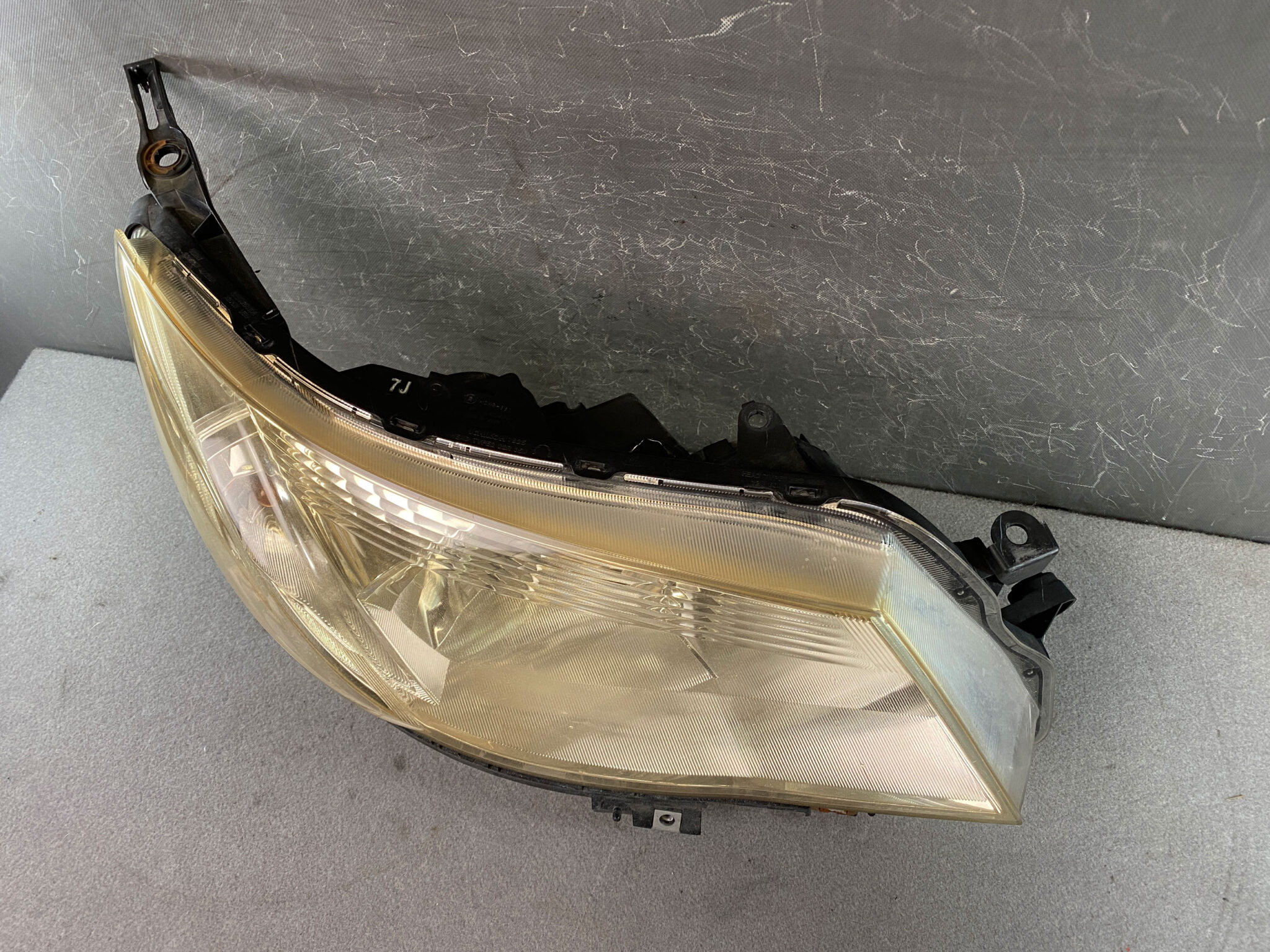 SUBARU FORESTER SH SH5 SHJ SH9 Genuine HID Headlight / ICHIKOH 1825 ...