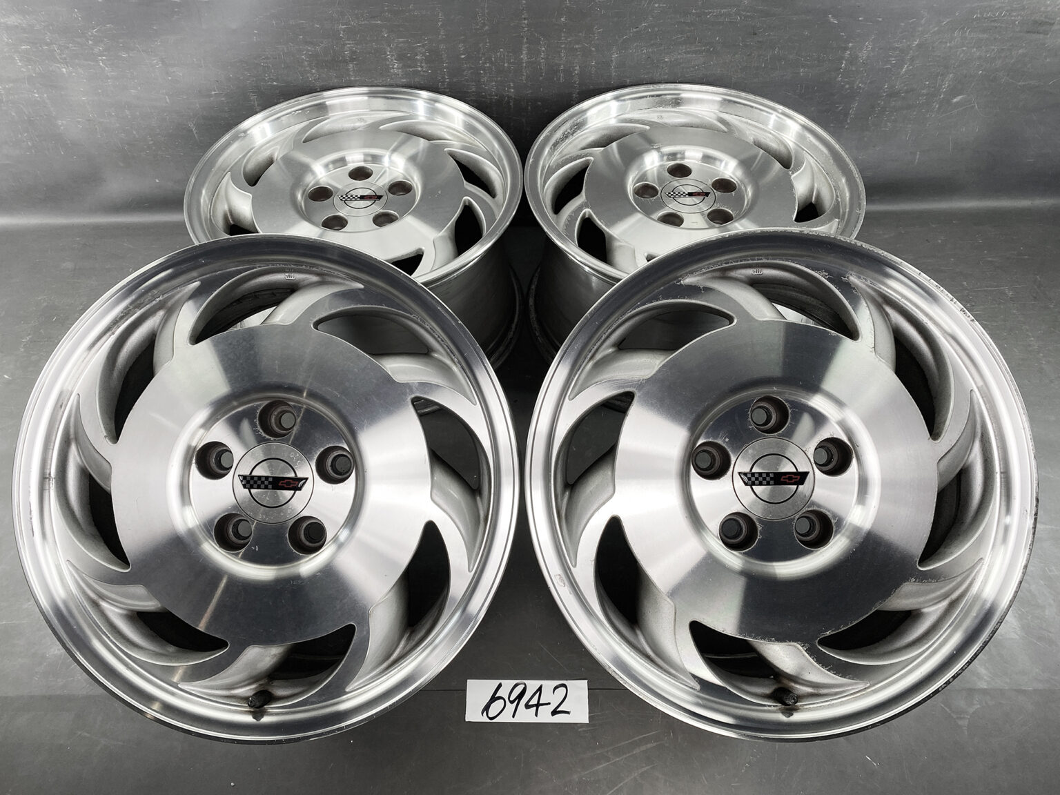 CHEVROLET CORVETTE C4 Z51 FACTORY 17×8.5j / 9.5j +56 5×120.65 CB:70 x4 ...