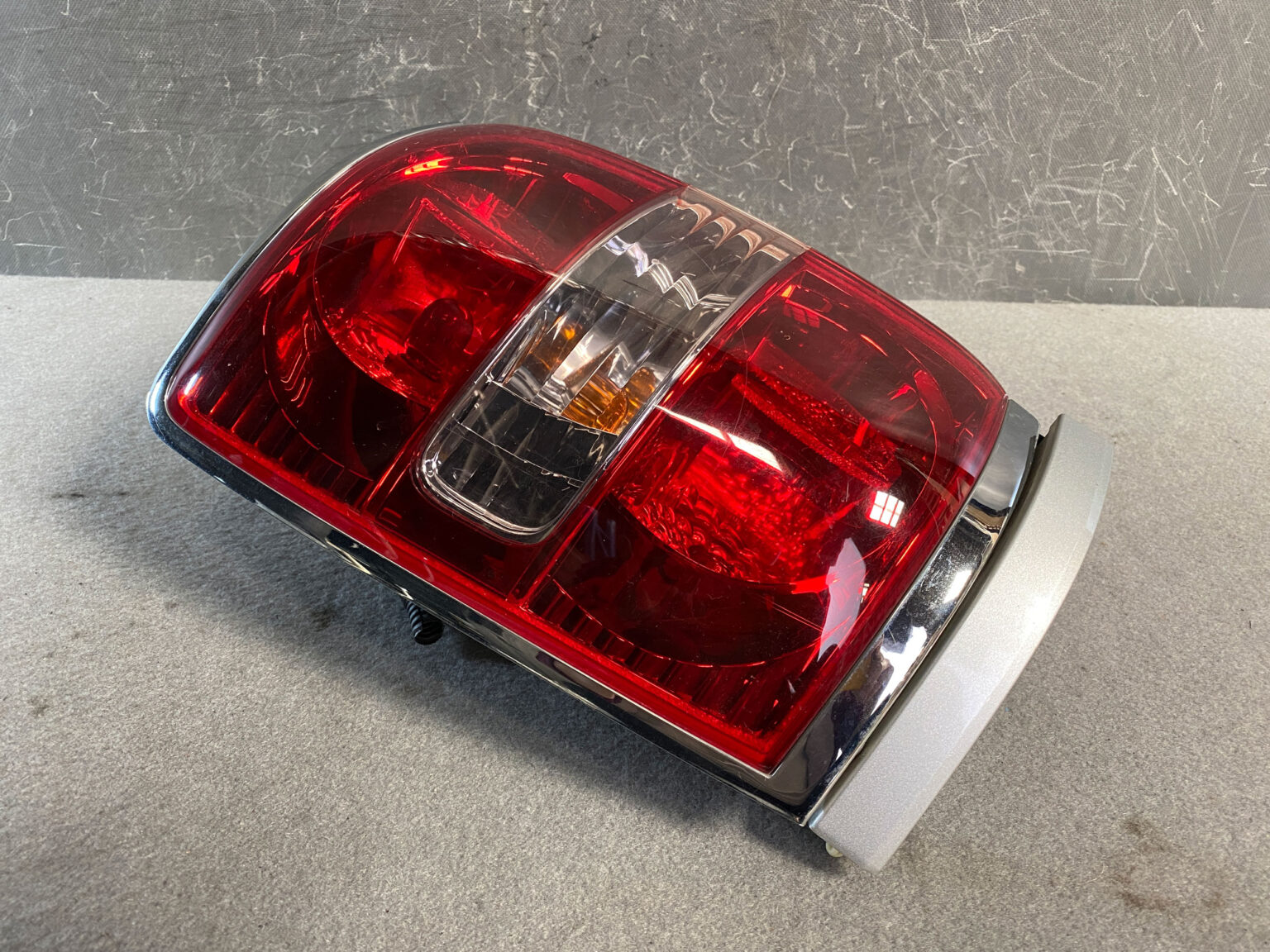TOYOTA CROWN Athlete JZS171 JZS175 Taillight 31-30 Left Side x1 » NZ ...