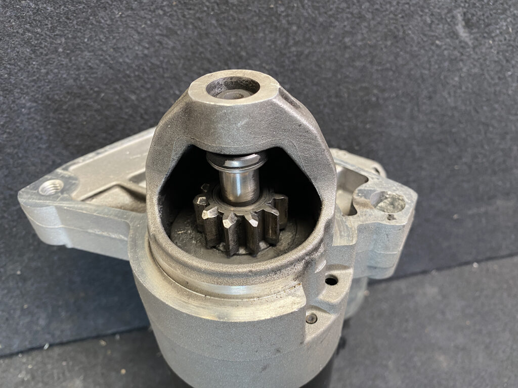 BMW Genuine Starter Motor MINI R55 R56 0001138048 / S 12417616698 02 ...