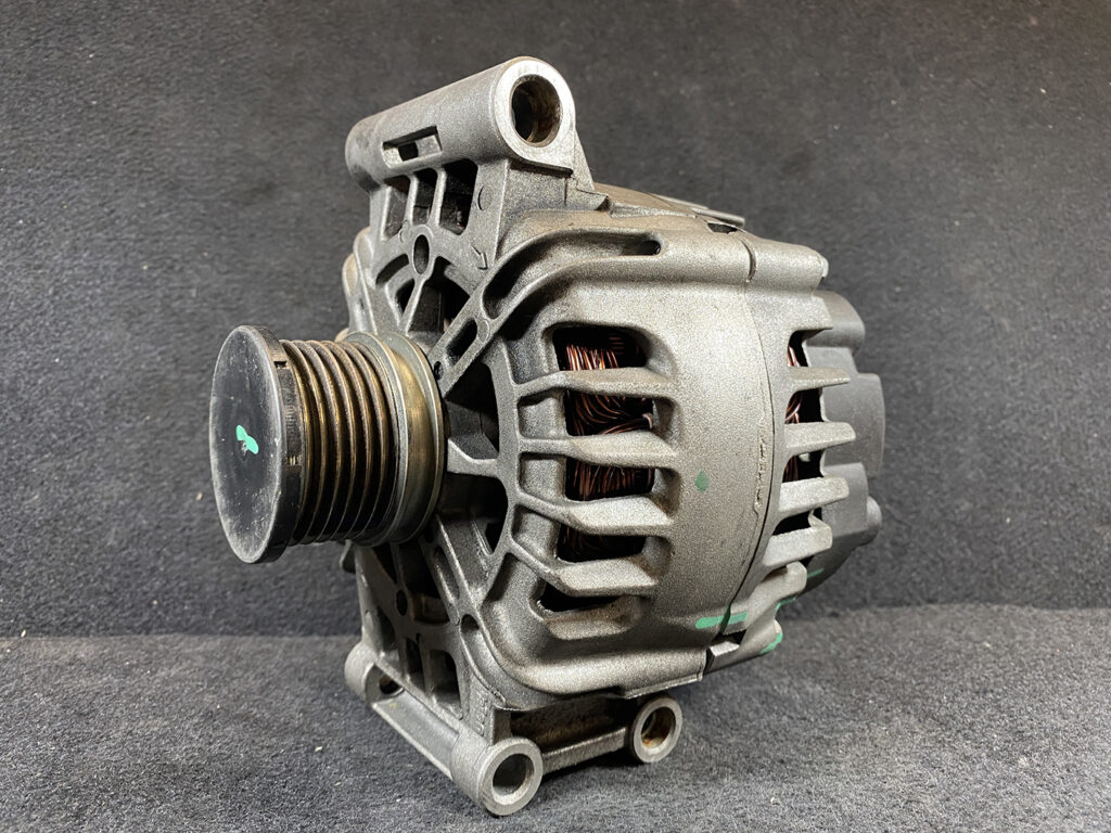 Genuine Alternator BMW MINI R55 R56 R57 PEUGEOT 308 207 V757651380 ...