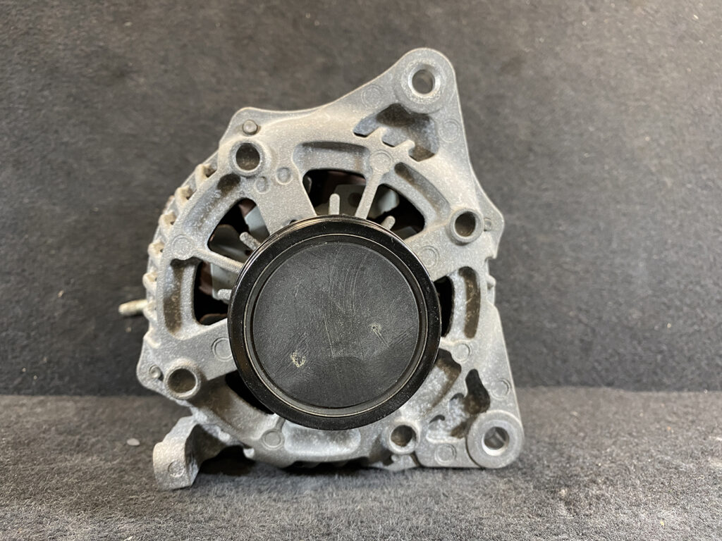 Genuine Alternator SUBARU IMPREZA XV FB20 / 23700 AA970 / 104211-3890 ...