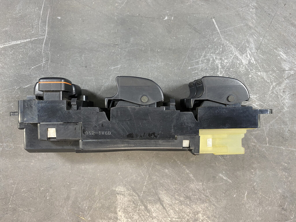 Power Window Switch TOYOTA COROLLA AE110 / 952-1W6D / Master / Driver ...