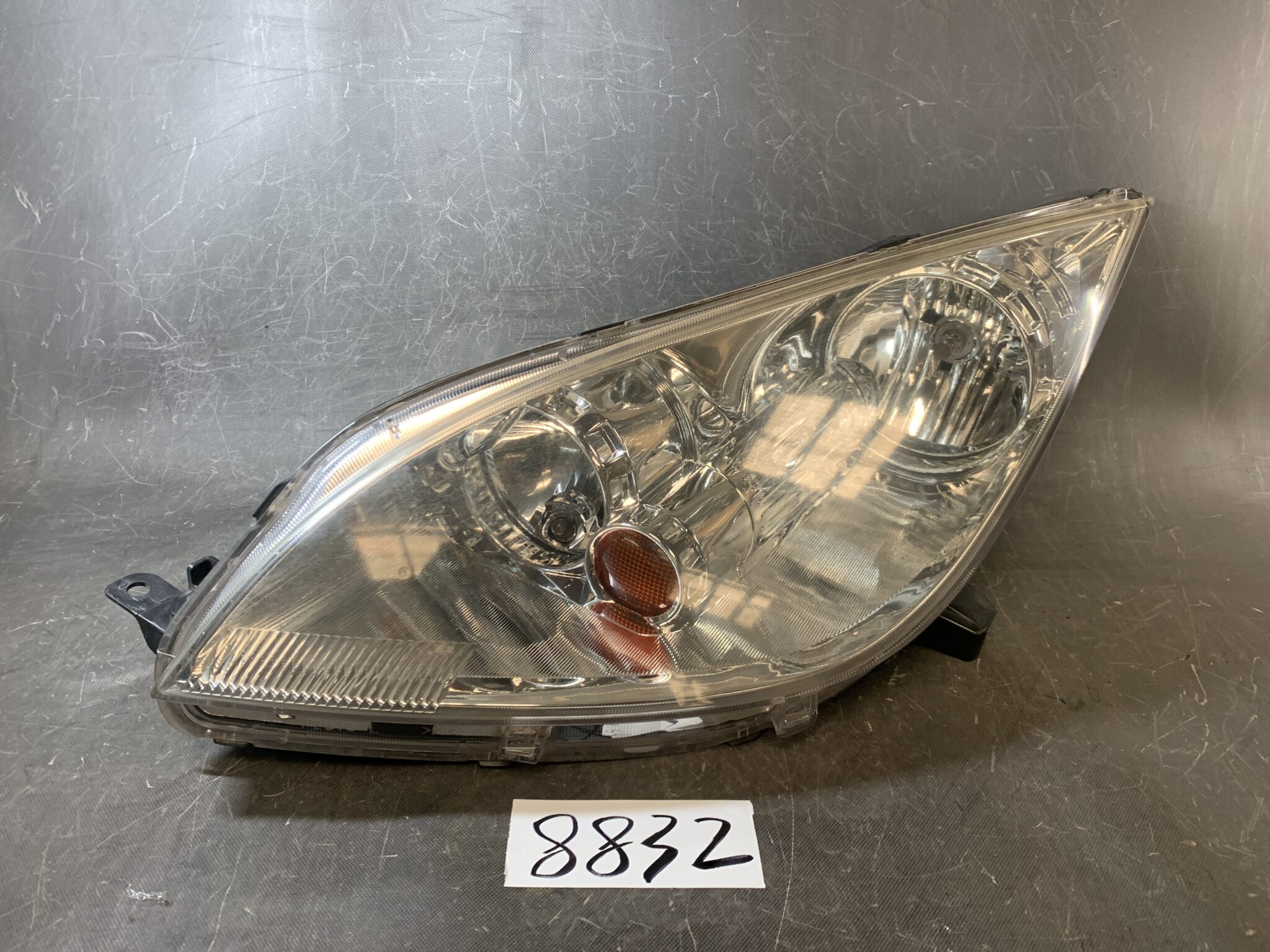 MITSUBISHI COLT Z21A Z22A COLT PLUS Z21W Z22W Headlight P2970 Left Side ...