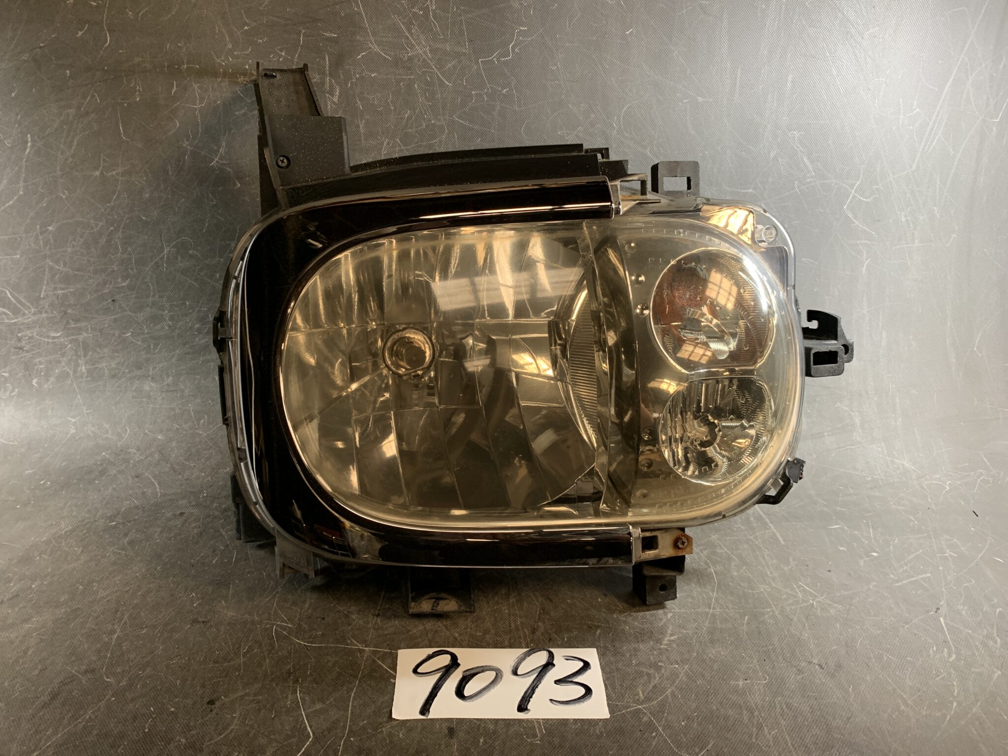NISSAN CUBE Z11 Genuine Headlight ICHIKOH 1801 Right Side x1 » NZ$121. ...