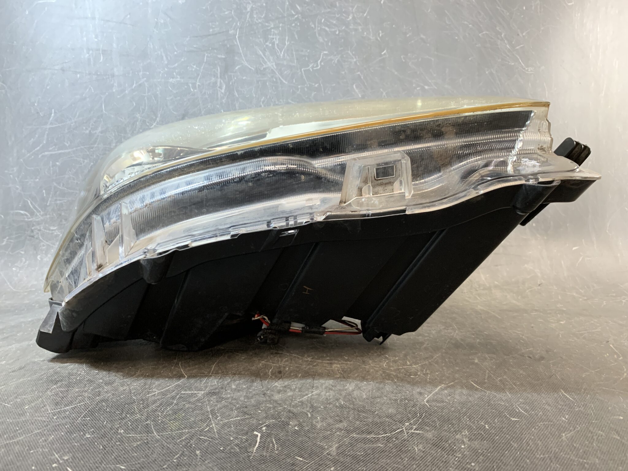 TOYOTA COROLLA RUMION Headlight 12-539 Right Side x1 » JDM-PARTS NZ