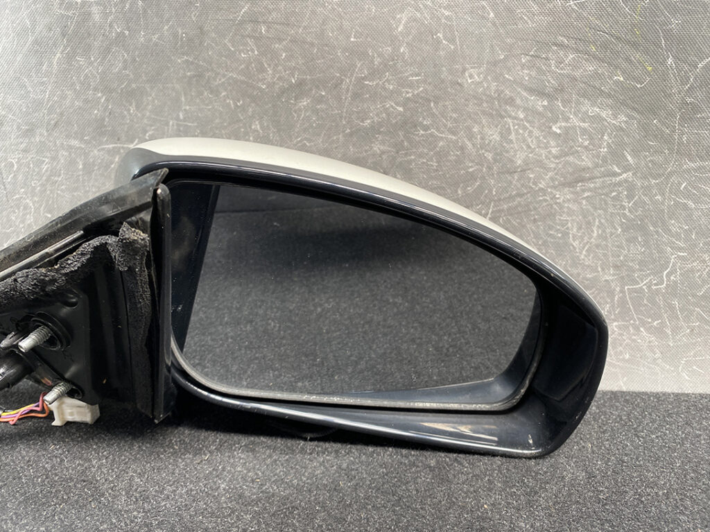 NISSAN SKYLINE V36 Mirror Murakami 8742 / 8423 Right Side x1 *DAMAGED ...