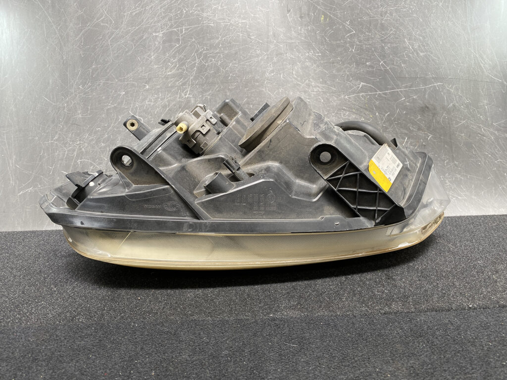 NISSAN DUALIS QASHQAI J10 Genuine Headlight 26010 JD00A Right Side x1 ...