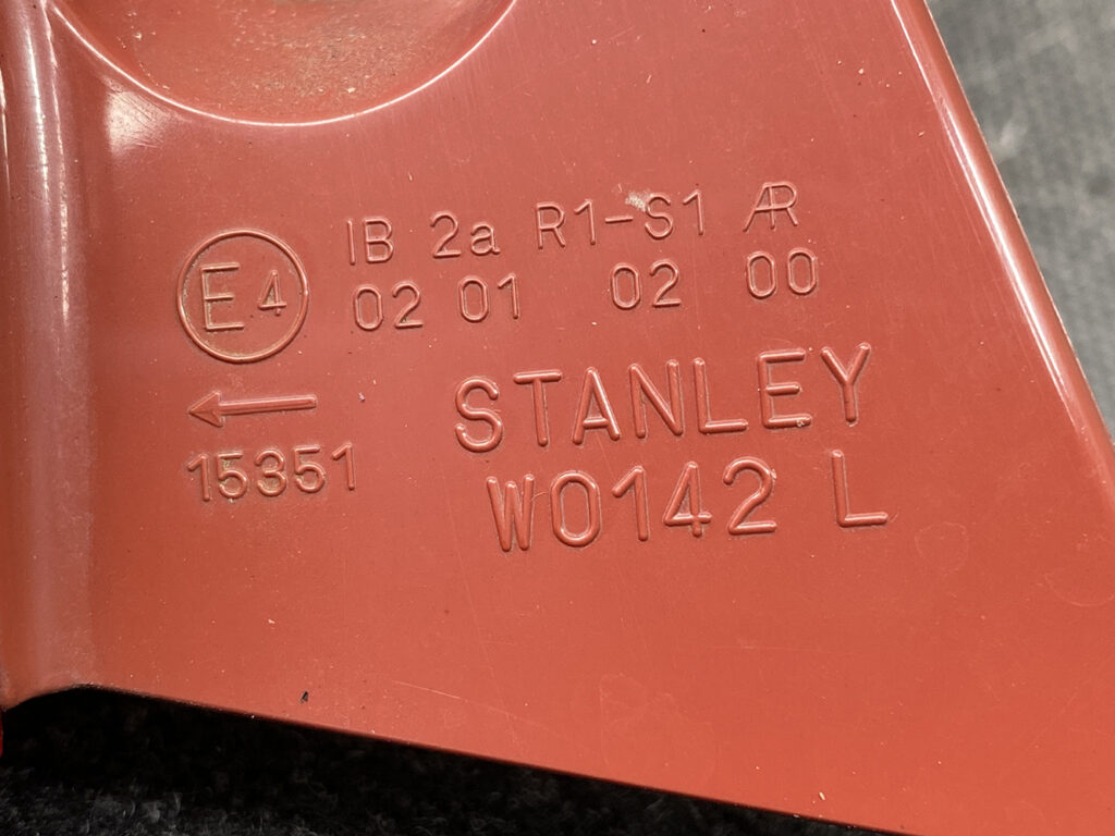 MAZDA DEMIO DE Taillight STANLEY W0142 L Left Side x1 » JDM-PARTS NZ