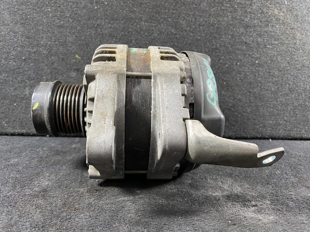Genuine Alternator TOYOTA MARK-X CROWN 2GR 3GR 4GR / 27060-31030 / ...